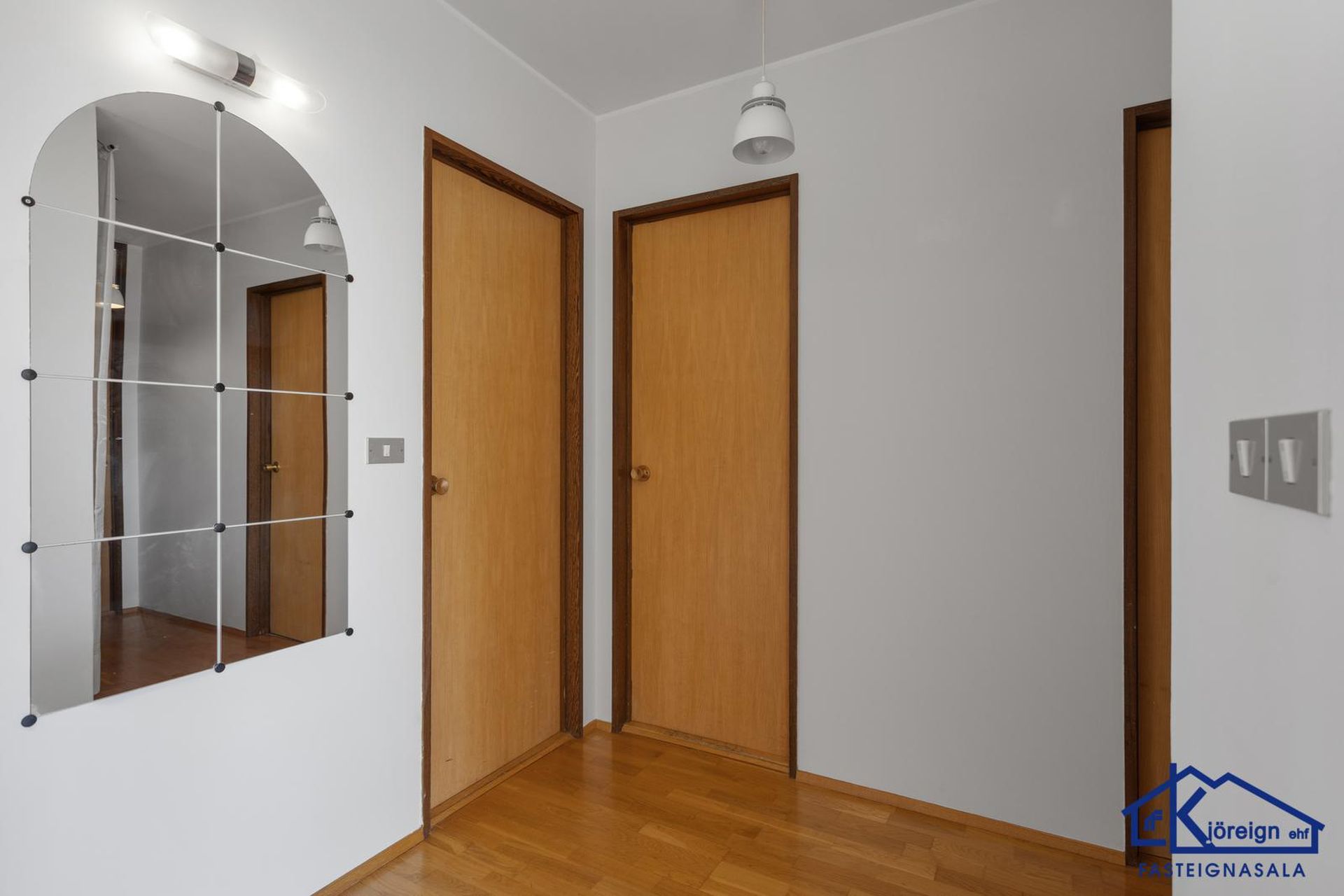 Efstaland 4, 108 Reykjavík | Fasteignavefurinn Fastinn