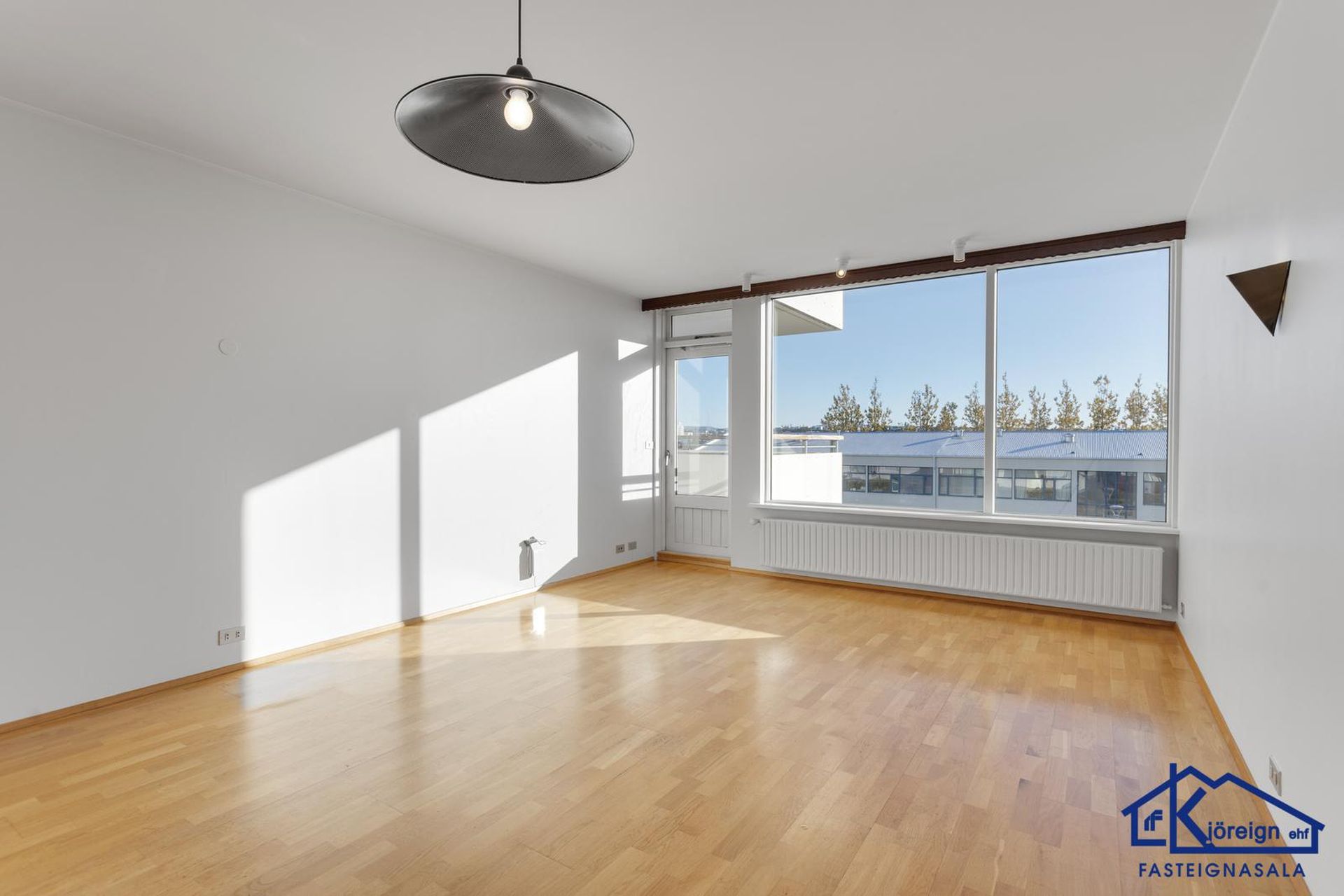 Efstaland 4, 108 Reykjavík | Fasteignavefurinn Fastinn