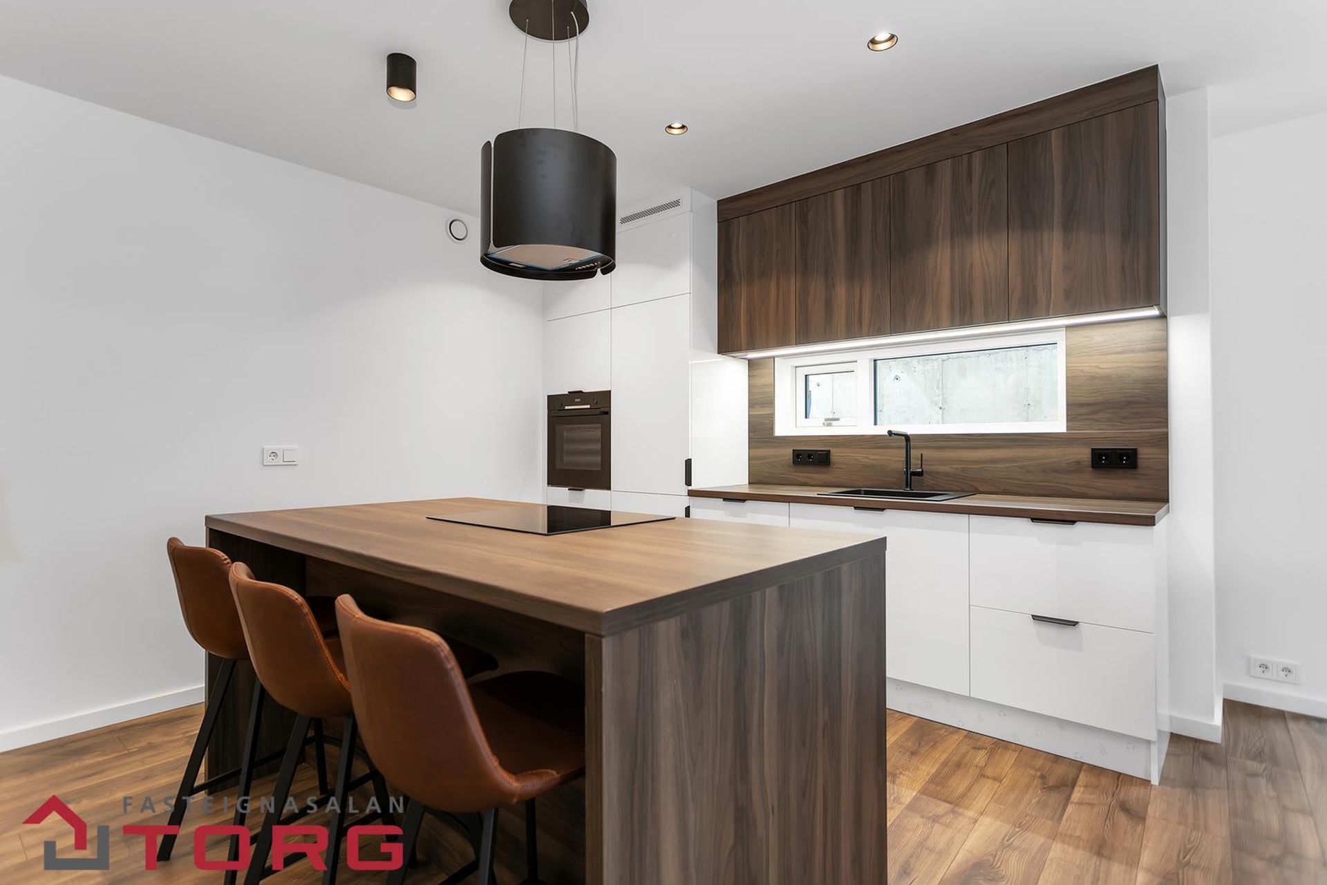 Grensásvegur 1f (303), 108 Reykjavík | Fasteignavefurinn Fastinn